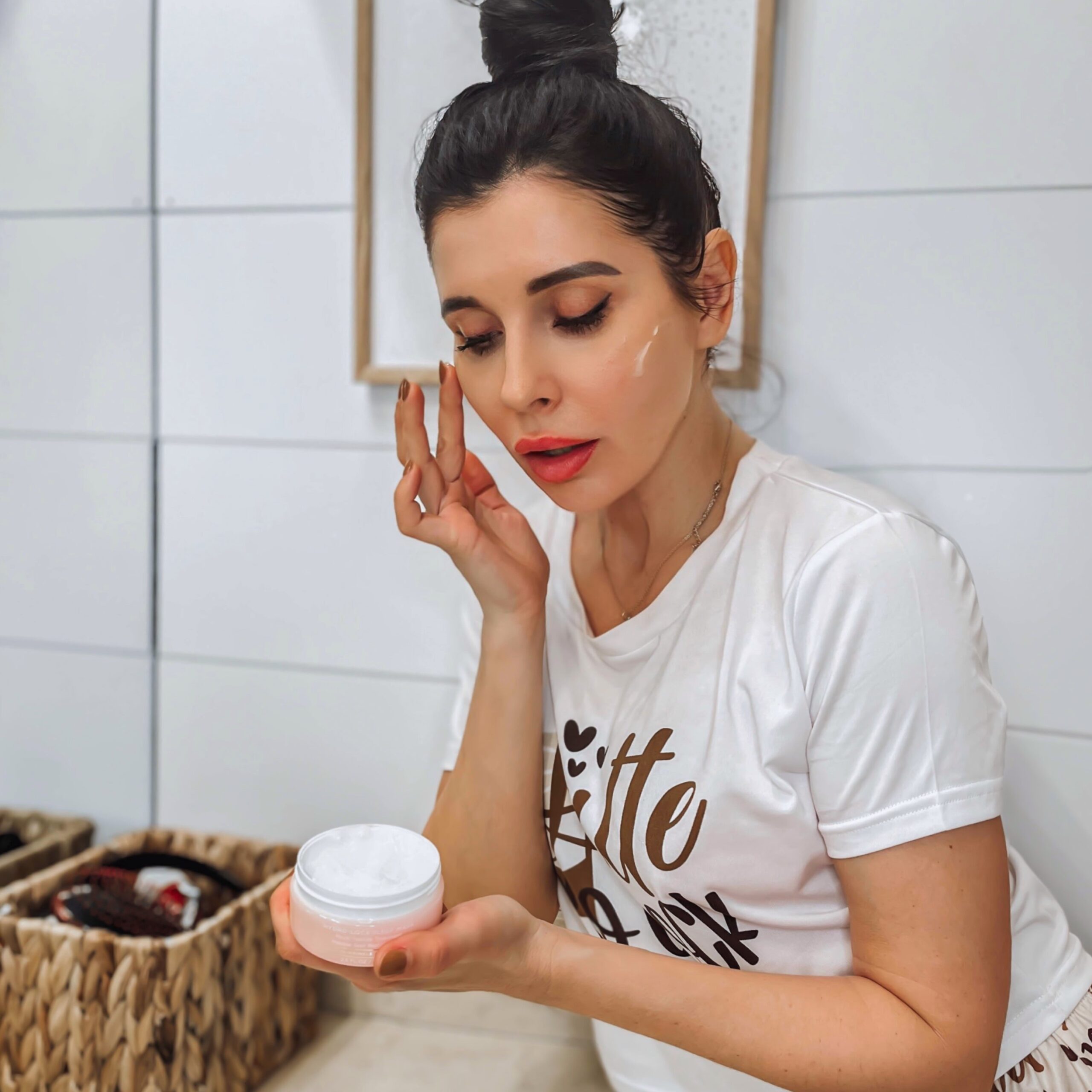 Hydro-Lock Sleep Mask - Elisabeth Hess - Beautybrushes